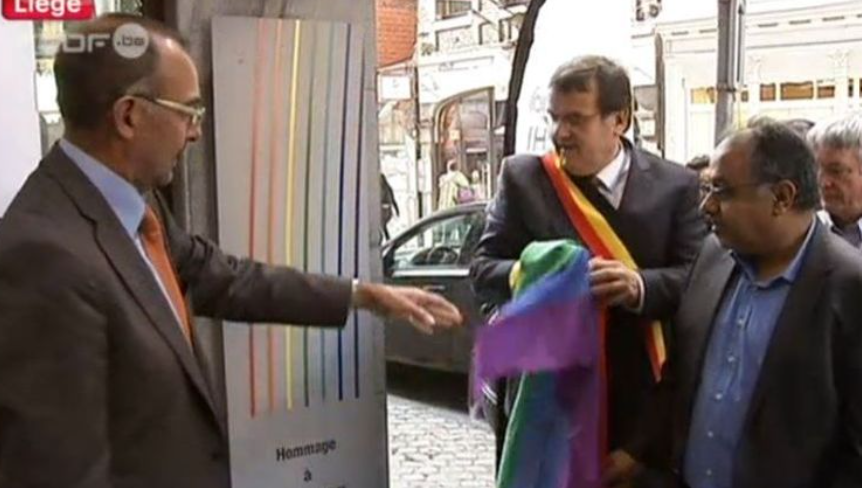 Inauguration d’une stèle en mémoire d’Ihsane Jarfi au centre de Liège ...